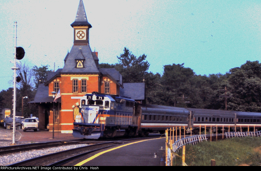 Monday Evening Commuters